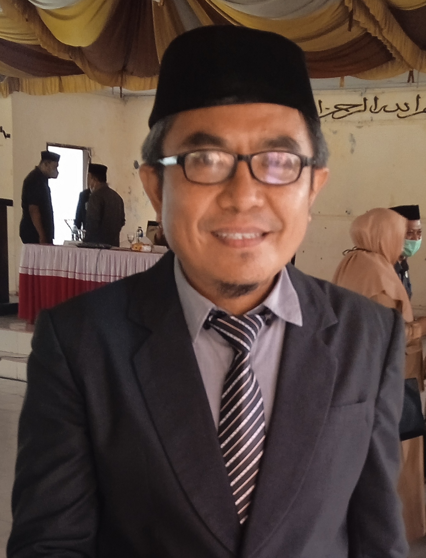 Robert Pauweni Dilantik Jadi Sekwan, Gantikan Pejabat Sebelumnya Burhan Hinta - Rakyat Gorontalo