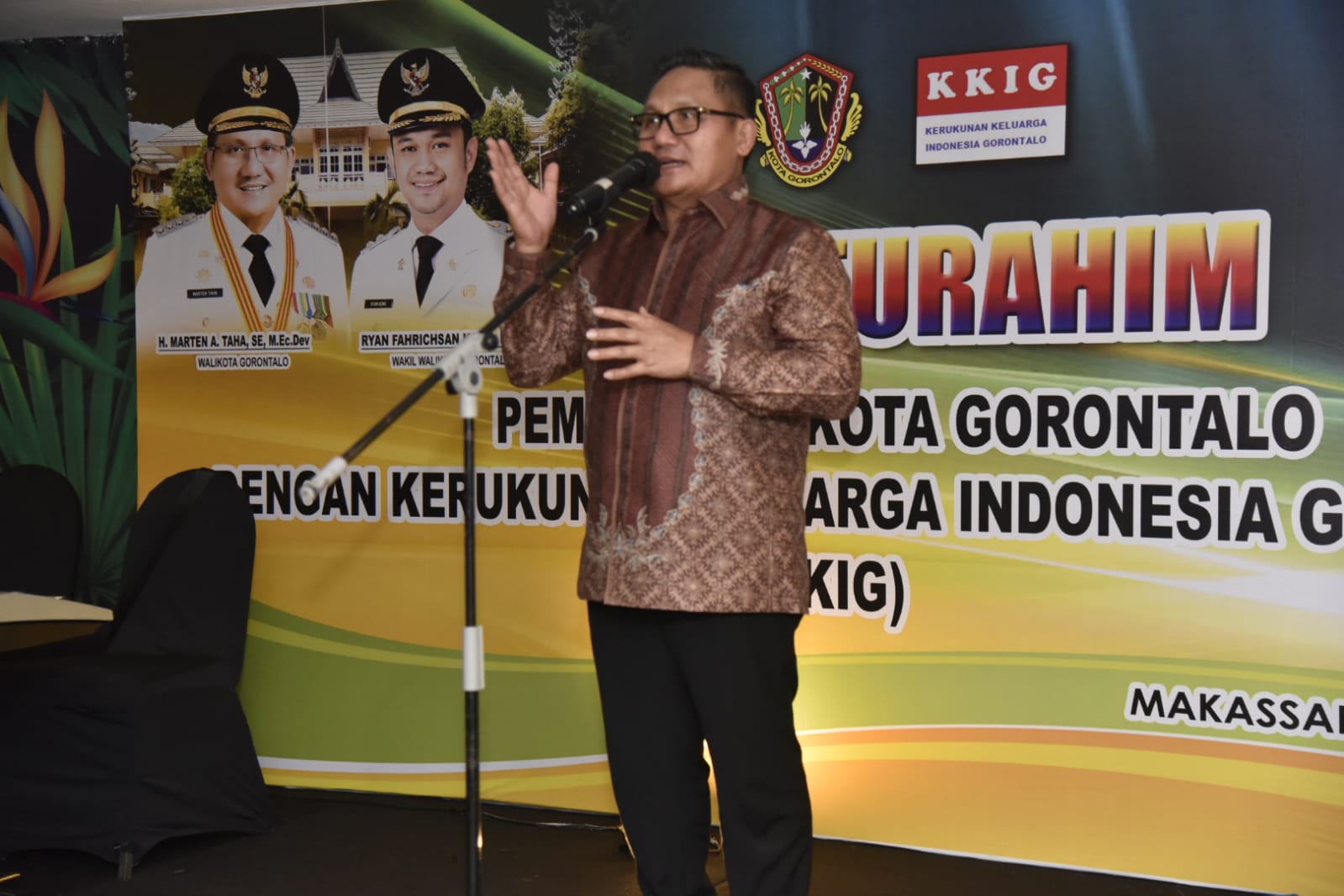 Moment Ujian Akhir Doktor, Marten Bersilaturrahim Bersama KKIG - Rakyat Gorontalo